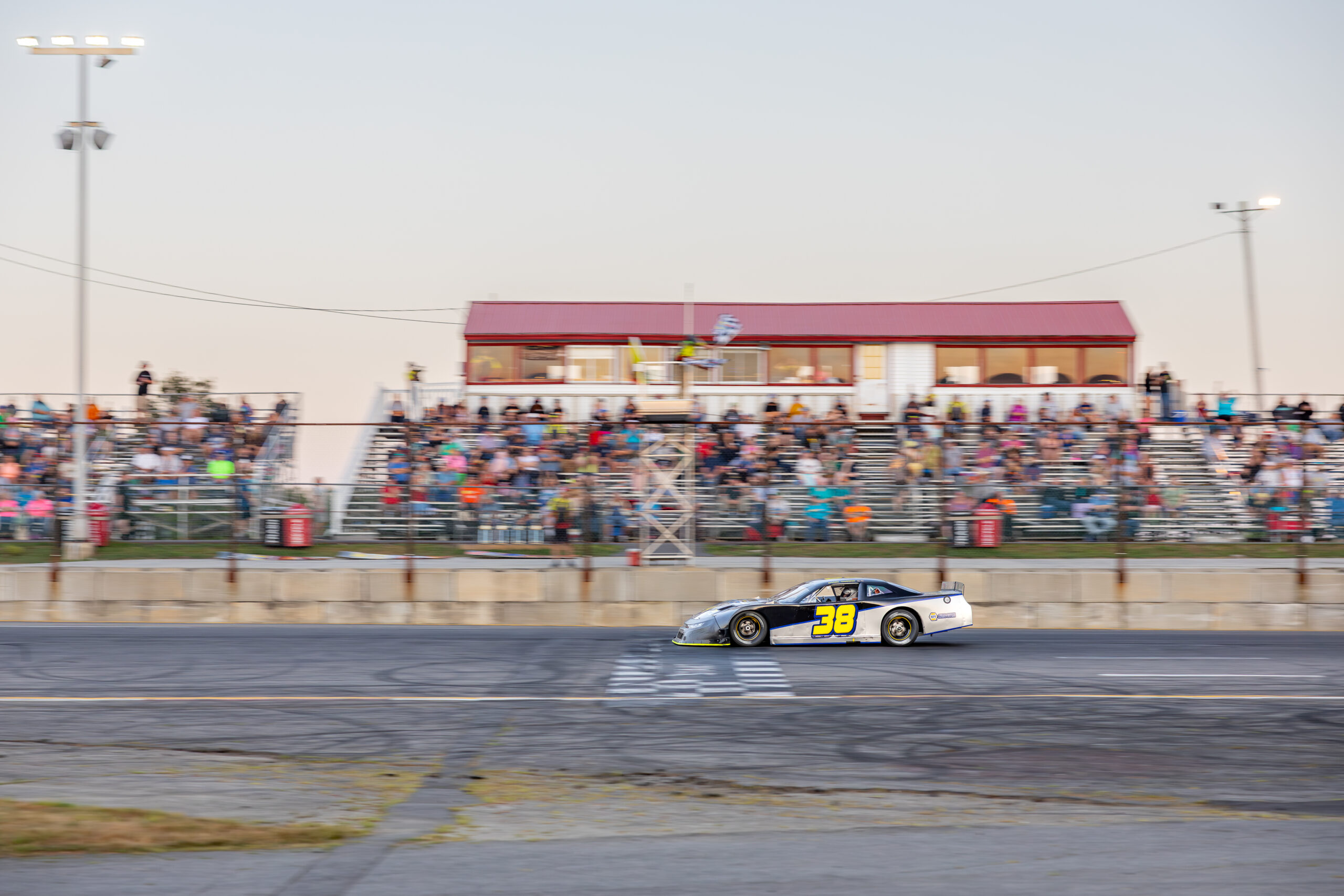 Daniel Harding Wins Late Model 75 at Wiscasset Speedway - Chasing The ...